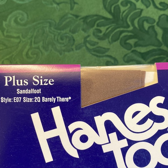 Hanes too | Accessories | 0s Hanes Vintage Brown Sheer Sandalfoot ...